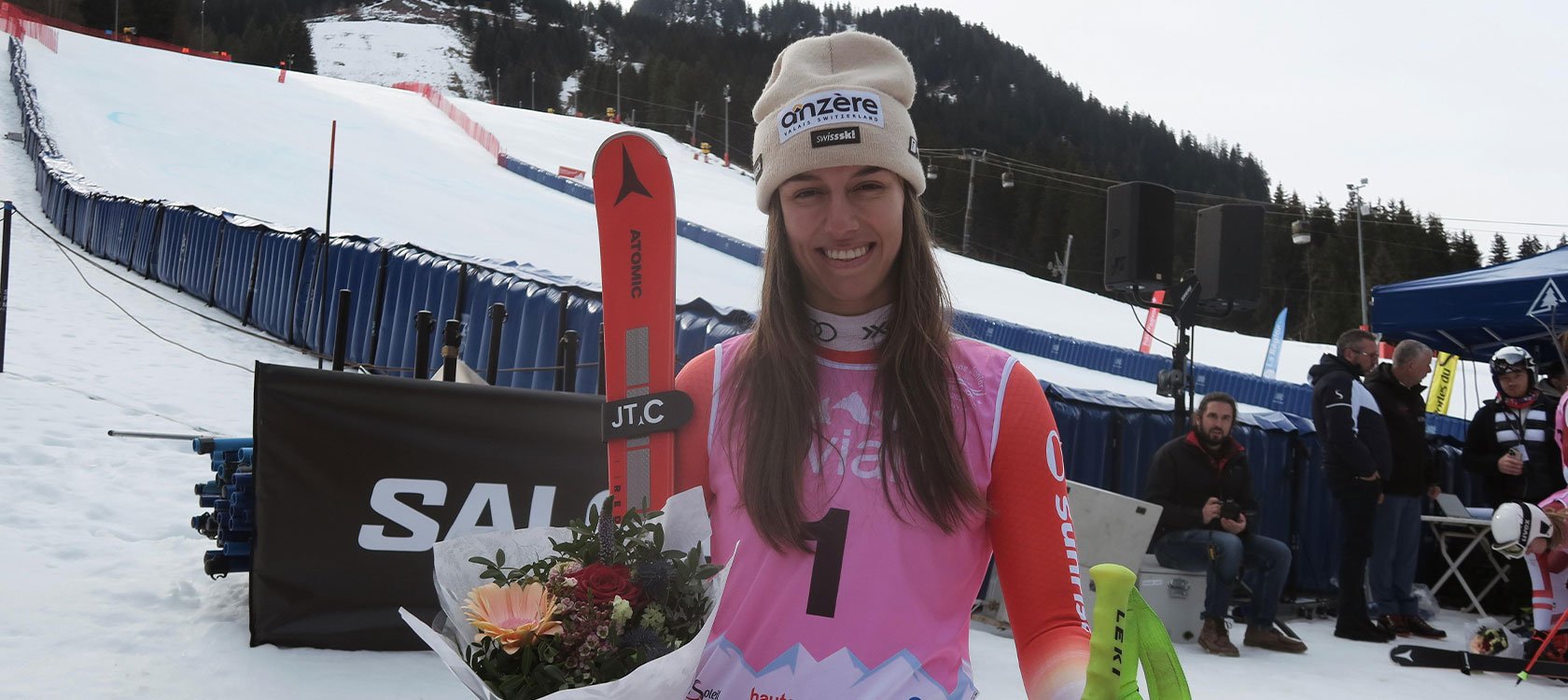 Malorie Blanc sichert sich Super-G-Gold an der Junioren-WM! | Swiss Ski